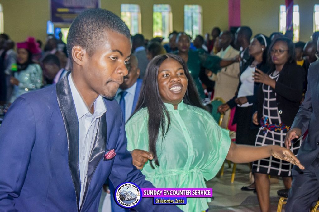 WHAT DOES UNCOMMON FAVOUR DO TO YOU? – Mountain of God Ministries