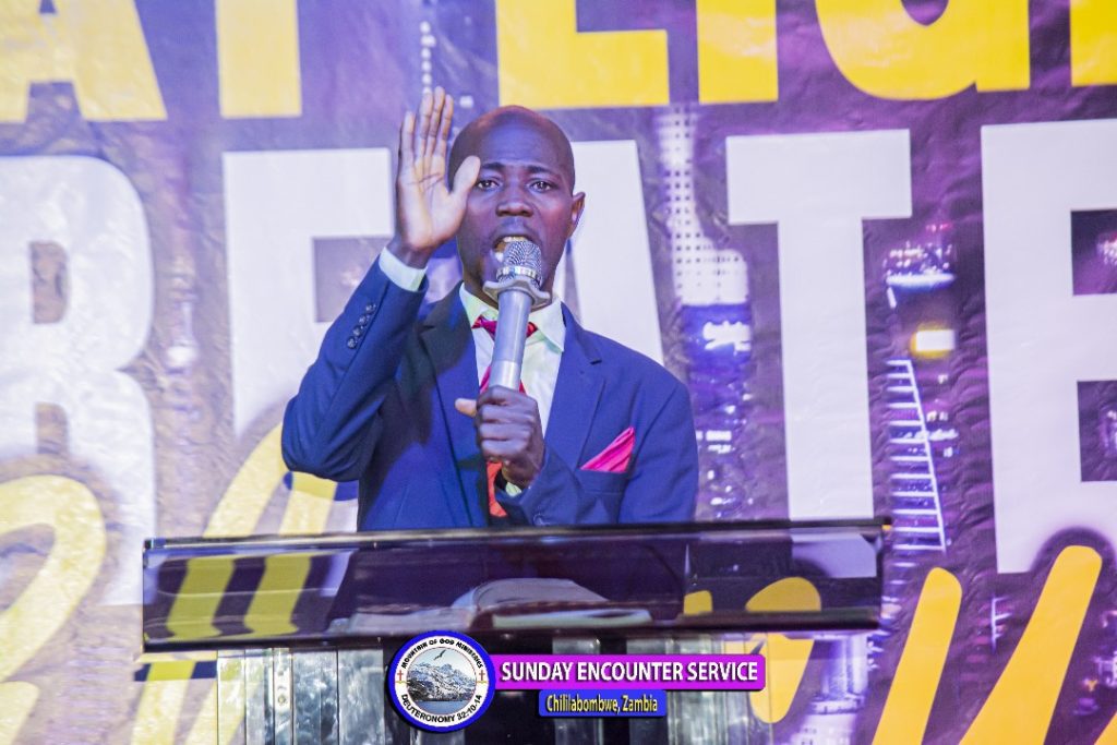 WHAT DOES UNCOMMON FAVOUR DO TO YOU? – Mountain of God Ministries