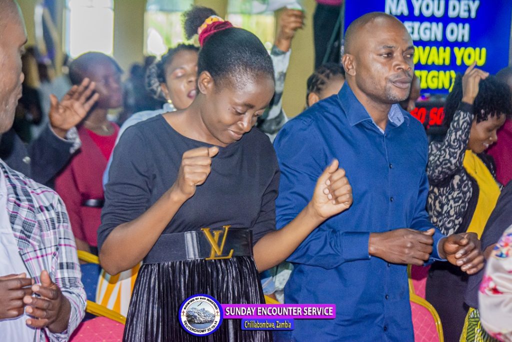 WHAT DOES UNCOMMON FAVOUR DO TO YOU? – Mountain of God Ministries