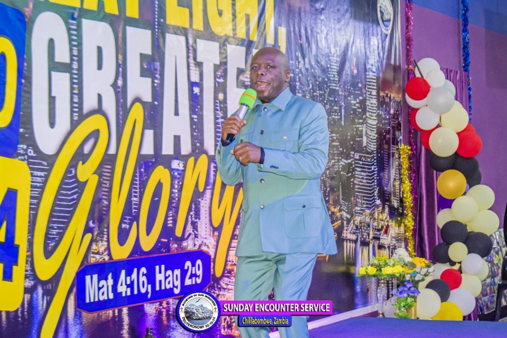 WHAT DOES UNCOMMON FAVOUR DO TO YOU? – Mountain of God Ministries